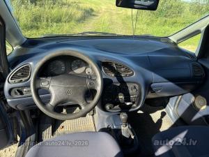 Zils Volkswagen Sharan 1997 Hāpsalu, ar dzinēja tilpumu 1.90 L un nobraukumu 384 tūkst. km par 550 €, foto 6 vietnē AUTOMOTO.COM.LV
