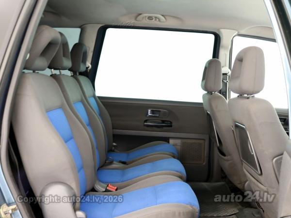 Zils Volkswagen Sharan 2002 Tallina, ar dzinēja tilpumu 1.90 L un nobraukumu 288 tūkst. km par 1399 €, foto 7 vietnē AUTOMOTO.COM.LV