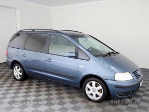 Синий Фольксваген Шаран 2002 в Таллин, объемом двигателя 1.90 л и пробегом 288 тыс. км за 1399 €, фото  на AUTOMOTO.COM.LV