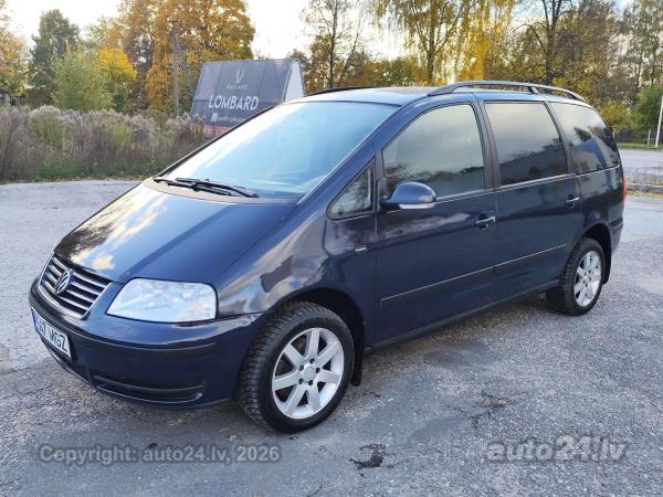 Blue Volkswagen Sharan 2007 in Tartu, with an engine capacity of 1.90 L and mileage of 290 thousand km for 2999 €, photo 4 on AUTOMOTO.COM.LV