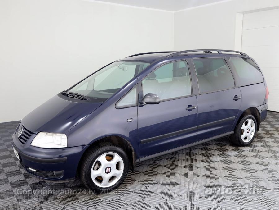 Zils Volkswagen Sharan 2009 Tallina, ar dzinēja tilpumu 2.00 L un nobraukumu 294 tūkst. km par 1999 €, foto 3 vietnē AUTOMOTO.COM.LV