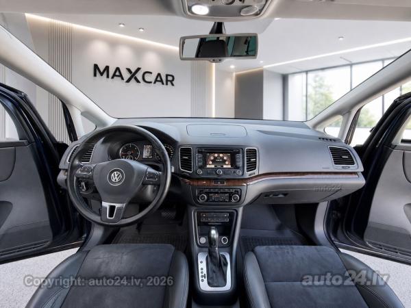 Zils Volkswagen Sharan 2012 Tallina, ar dzinēja tilpumu 2.00 L un nobraukumu 311 tūkst. km par 7999 €, foto 8 vietnē AUTOMOTO.COM.LV