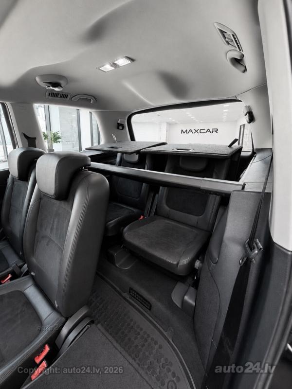Zils Volkswagen Sharan 2012 Tallina, ar dzinēja tilpumu 2.00 L un nobraukumu 311 tūkst. km par 7999 €, foto 10 vietnē AUTOMOTO.COM.LV