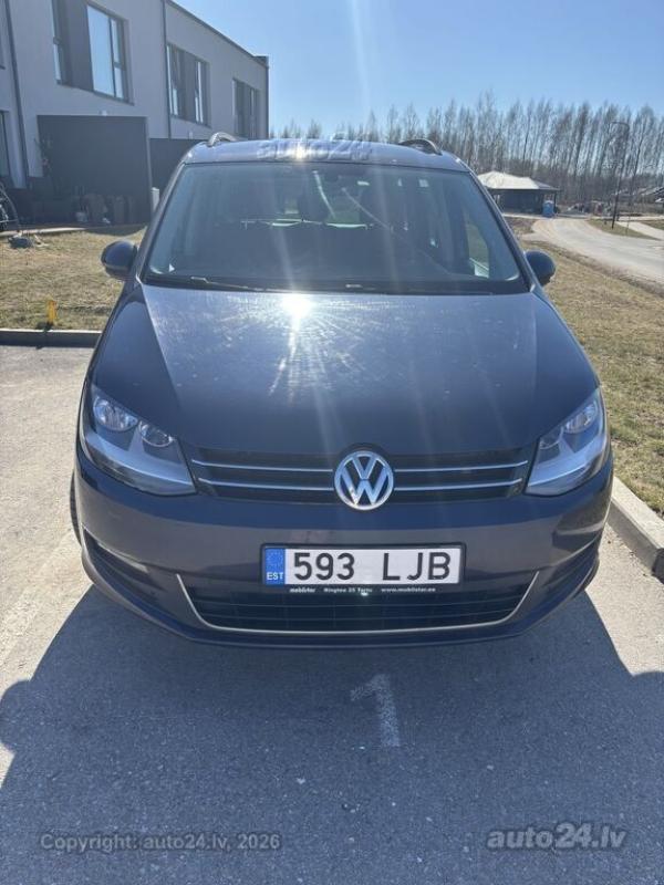 Blue Volkswagen Sharan 2015 in Tartu, with an engine capacity of 2.00 L and mileage of 330 thousand km for 11500 €, photo 2 on AUTOMOTO.COM.LV