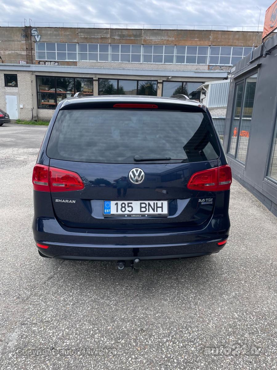 Blue Volkswagen Sharan 2015 in Tallinn, with an engine capacity of 2.00 L and mileage of 381 thousand km for 4590 €, photo 9 on AUTOMOTO.COM.LV