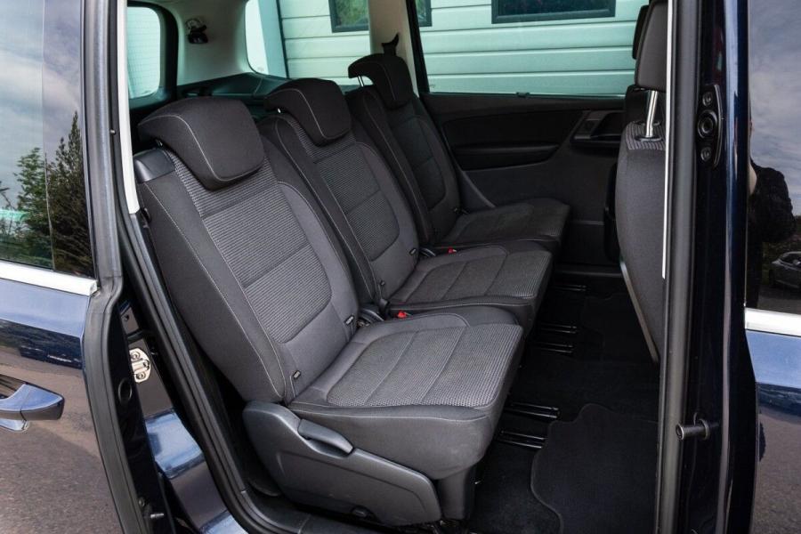 Zils Volkswagen Sharan 2017 Jelgava, ar dzinēja tilpumu 1.40 L un nobraukumu 237 tūkst. km par 13000 €, foto 8 vietnē AUTOMOTO.COM.LV