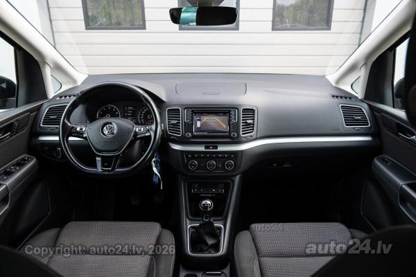 Zils Volkswagen Sharan 2017 Jelgava, ar dzinēja tilpumu 1.40 L un nobraukumu 237 tūkst. km par 13000 €, foto 5 vietnē AUTOMOTO.COM.LV