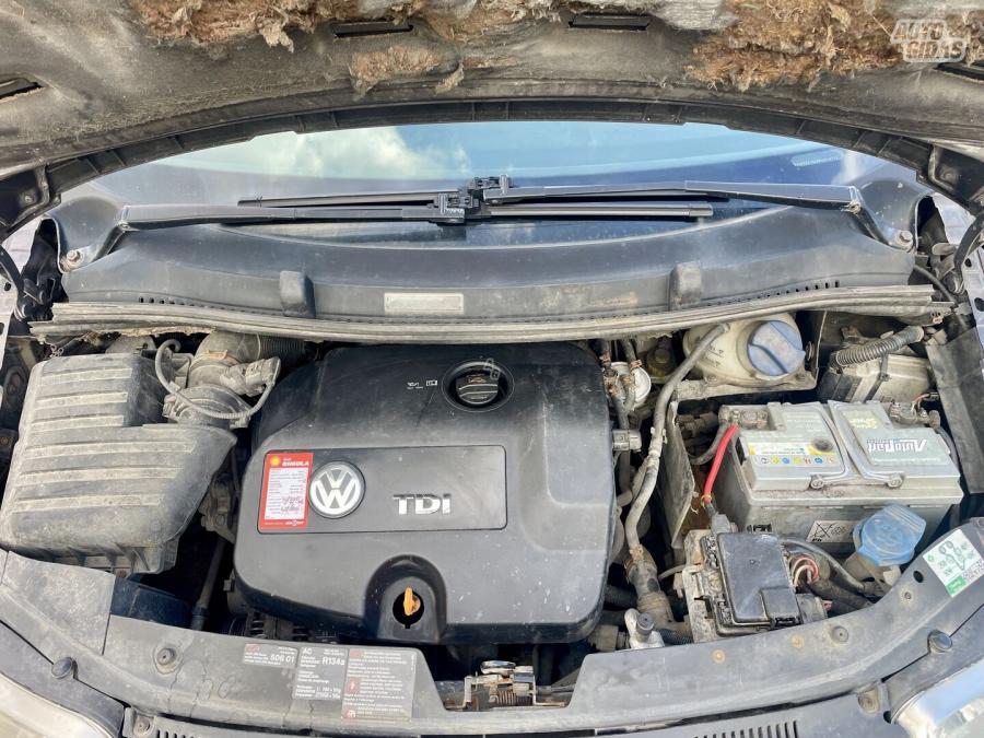 Brūns Volkswagen Sharan 2006 Viļņa, ar dzinēja tilpumu 1.90 L un nobraukumu 421 tūkst. km par 2000 €, foto 17 vietnē AUTOMOTO.COM.LV