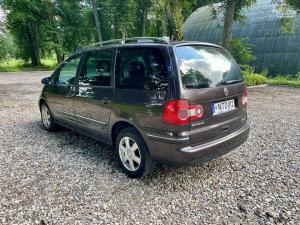 Brūns Volkswagen Sharan 2006 Viļņa, ar dzinēja tilpumu 1.90 L un nobraukumu 421 tūkst. km par 1750 €, foto 3 vietnē AUTOMOTO.COM.LV