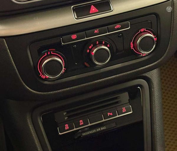 Brūns Volkswagen Sharan 2010 Marijampole, ar dzinēja tilpumu 1.39 L un nobraukumu 261 tūkst. km par 5750 €, foto 10 vietnē AUTOMOTO.COM.LV