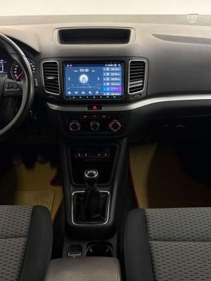Brūns Volkswagen Sharan 2010 Marijampole, ar dzinēja tilpumu 1.39 L un nobraukumu 261 tūkst. km par 5750 €, foto 19 vietnē AUTOMOTO.COM.LV