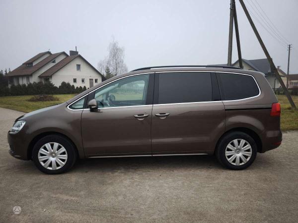 Brūns Volkswagen Sharan 2011 Druskininkai, ar dzinēja tilpumu 1.97 L un nobraukumu 251 tūkst. km par 6650 €, foto 8 vietnē AUTOMOTO.COM.LV
