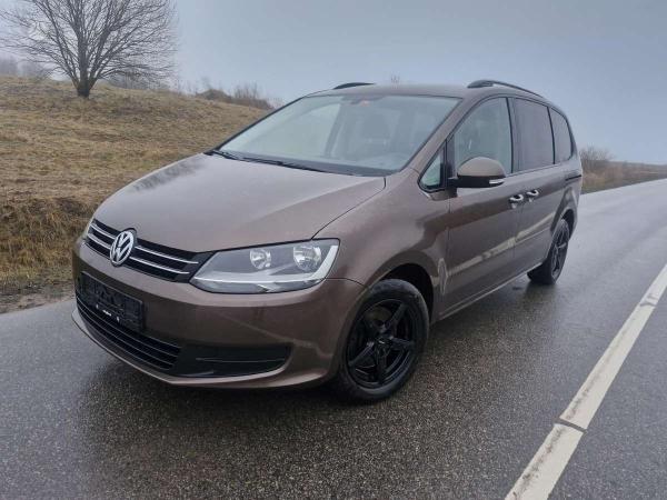 Brūns Volkswagen Sharan 2011 Viļņa, ar dzinēja tilpumu 1.39 L un nobraukumu 240 tūkst. km par 5950 €, foto 1 vietnē AUTOMOTO.COM.LV