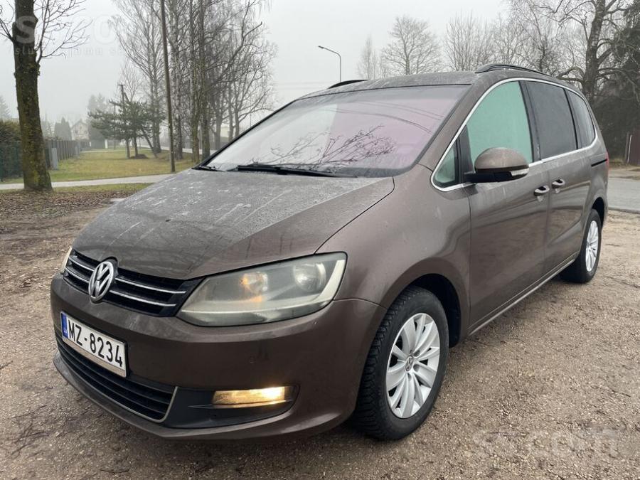 Brown Volkswagen Sharan 2011 in Riga, with an engine capacity of 2.00 L and mileage of 193 thousand km for 7690 €, photo 1 on AUTOMOTO.COM.LV