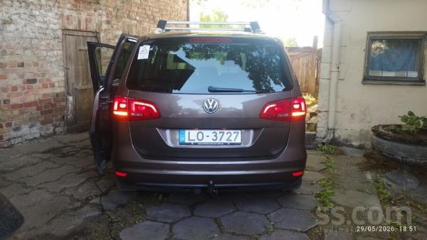 Brūns Volkswagen Sharan 2011 Rīga, ar dzinēja tilpumu 2.00 L un nobraukumu 187 tūkst. km par 6500 €, foto 2 vietnē AUTOMOTO.COM.LV