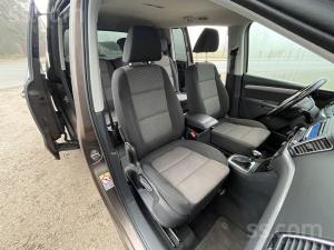 Brūns Volkswagen Sharan 2011 Rīga, ar dzinēja tilpumu 2.00 L un nobraukumu 193 tūkst. km par 7490 €, foto 18 vietnē AUTOMOTO.COM.LV