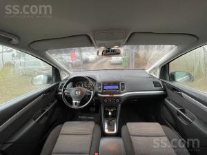 Brūns Volkswagen Sharan 2011 Rīga, ar dzinēja tilpumu 2.00 L un nobraukumu 193 tūkst. km par 7490 €, foto 20 vietnē AUTOMOTO.COM.LV