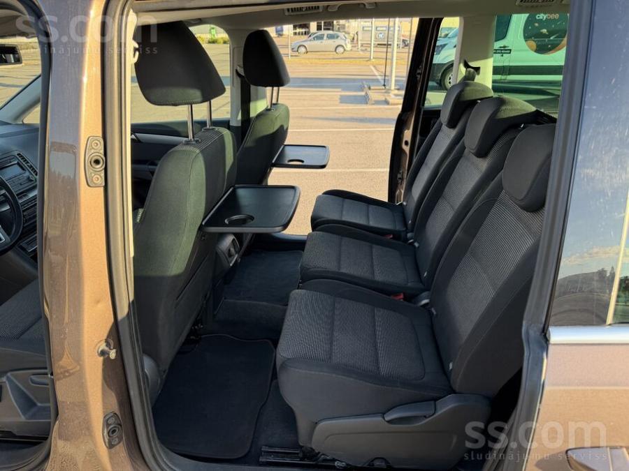 Brūns Volkswagen Sharan 2011 Rīga, ar dzinēja tilpumu 2.00 L un nobraukumu 187 tūkst. km par 6900 €, foto 8 vietnē AUTOMOTO.COM.LV