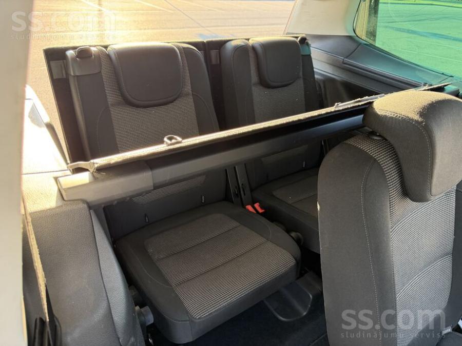 Brūns Volkswagen Sharan 2011 Rīga, ar dzinēja tilpumu 2.00 L un nobraukumu 187 tūkst. km par 6900 €, foto 12 vietnē AUTOMOTO.COM.LV