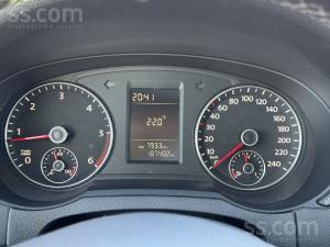 Brūns Volkswagen Sharan 2011 Rīga, ar dzinēja tilpumu 2.00 L un nobraukumu 187 tūkst. km par 6900 €, foto 16 vietnē AUTOMOTO.COM.LV