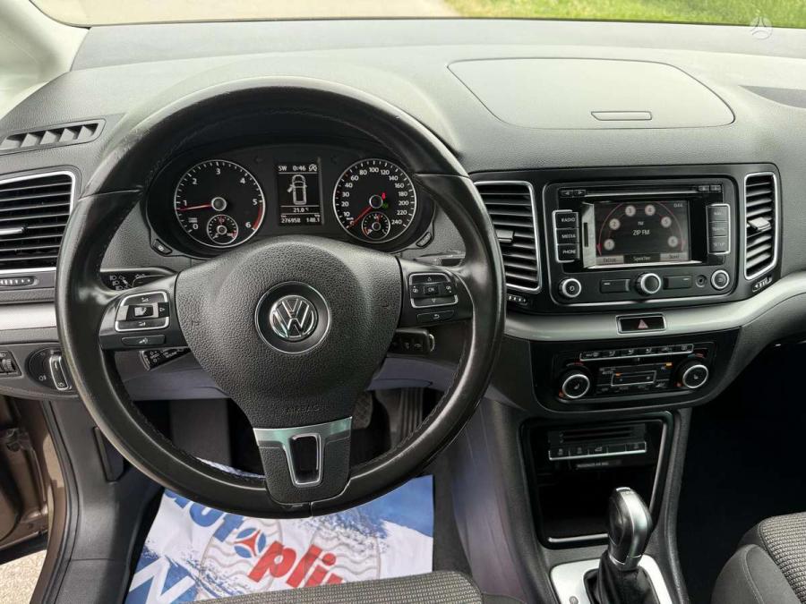 Brūns Volkswagen Sharan 2011 Vilkaviškis, ar dzinēja tilpumu 1.97 L un nobraukumu 277 tūkst. km par 6999 €, foto 18 vietnē AUTOMOTO.COM.LV