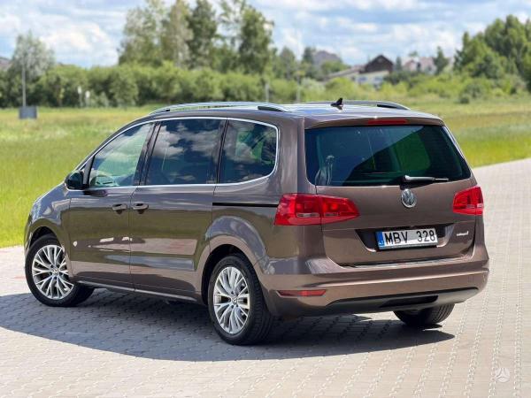 Brūns Volkswagen Sharan 2011 Kauņa, ar dzinēja tilpumu 1.97 L un nobraukumu 289 tūkst. km par 6999 €, foto 4 vietnē AUTOMOTO.COM.LV
