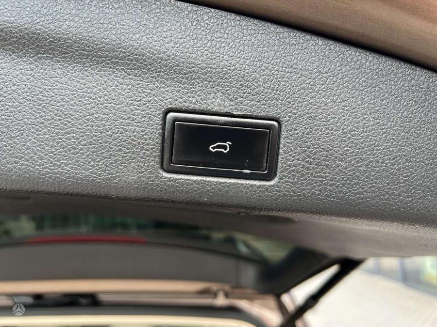 Brūns Volkswagen Sharan 2011 Šauļi, ar dzinēja tilpumu 1.97 L un nobraukumu 282 tūkst. km par 8200 €, foto 28 vietnē AUTOMOTO.COM.LV