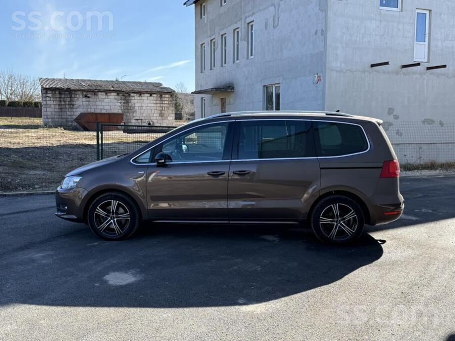 Brūns Volkswagen Sharan 2012 Ludza, ar dzinēja tilpumu 2.00 L un nobraukumu 0 tūkst. km par 9680 €, foto 3 vietnē AUTOMOTO.COM.LV