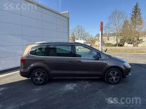 Brūns Volkswagen Sharan 2012 Ludza, ar dzinēja tilpumu 2.00 L un nobraukumu 0 tūkst. km par 9680 €, foto 5 vietnē AUTOMOTO.COM.LV