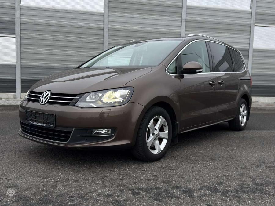 Brūns Volkswagen Sharan 2012 Marijampole, ar dzinēja tilpumu 1.97 L un nobraukumu 230 tūkst. km par 11950 €, foto 4 vietnē AUTOMOTO.COM.LV