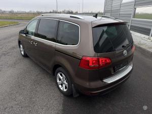Brūns Volkswagen Sharan 2012 Marijampole, ar dzinēja tilpumu 1.97 L un nobraukumu 230 tūkst. km par 11950 €, foto 9 vietnē AUTOMOTO.COM.LV