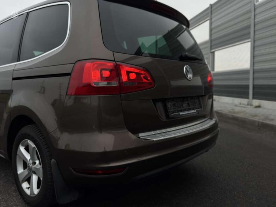 Brūns Volkswagen Sharan 2012 Marijampole, ar dzinēja tilpumu 1.97 L un nobraukumu 230 tūkst. km par 11950 €, foto 15 vietnē AUTOMOTO.COM.LV