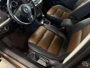 Brown Volkswagen Sharan 2012 in Klaipeda, with an engine capacity of 2.00 L and mileage of 276 thousand km for 11900 €, photo 24 on AUTOMOTO.COM.LV