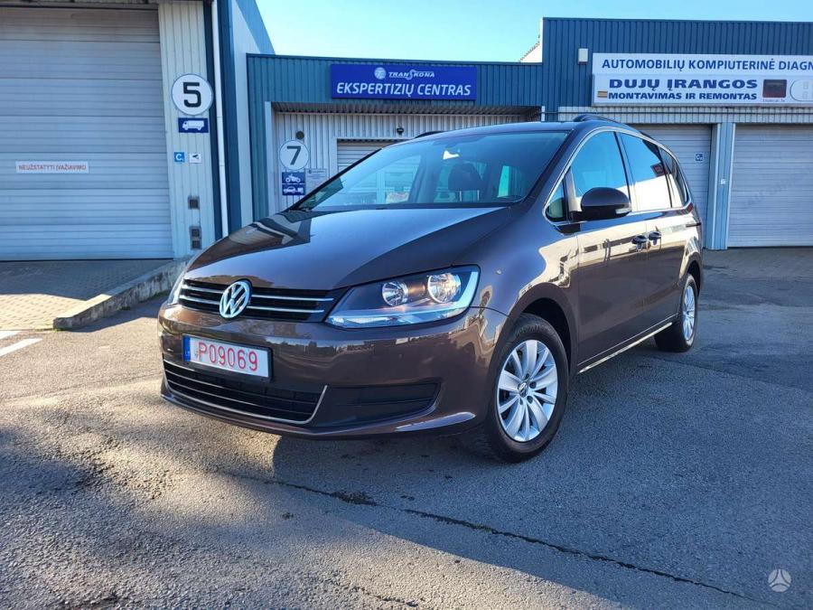 Brūns Volkswagen Sharan 2012 Klaipėda, ar dzinēja tilpumu 1.97 L un nobraukumu 193 tūkst. km par 8399 €, foto 1 vietnē AUTOMOTO.COM.LV