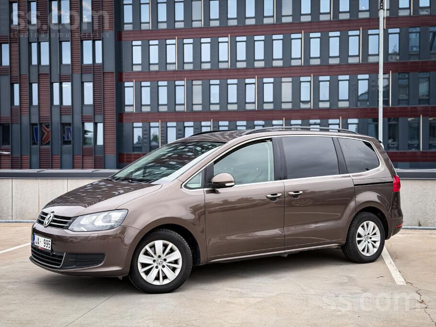 Brown Volkswagen Sharan 2012 in Riga, with an engine capacity of 2.00 L and mileage of 0 thousand km for 4950 €, photo 6 on AUTOMOTO.COM.LV