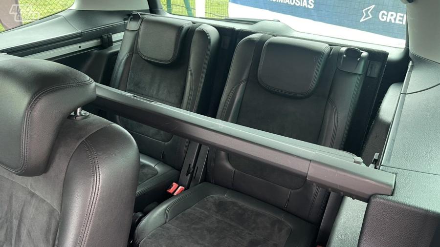 Brūns Volkswagen Sharan 2012 Marijampole, ar dzinēja tilpumu 2.00 L un nobraukumu 337 tūkst. km par 9200 €, foto 26 vietnē AUTOMOTO.COM.LV