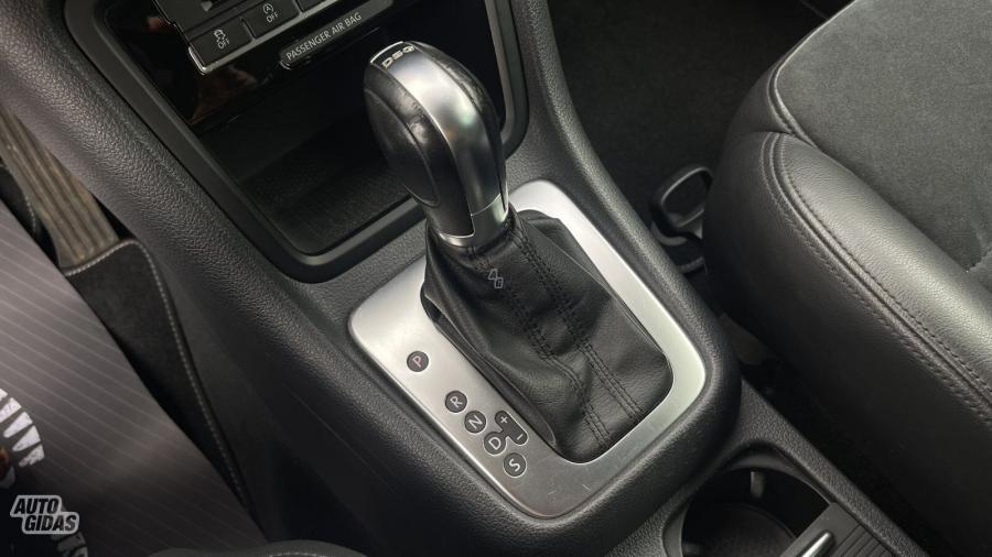 Brūns Volkswagen Sharan 2012 Marijampole, ar dzinēja tilpumu 2.00 L un nobraukumu 337 tūkst. km par 9200 €, foto 34 vietnē AUTOMOTO.COM.LV
