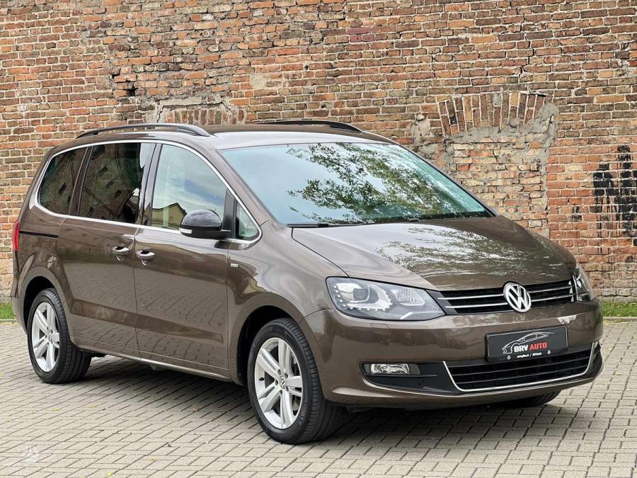 Brown Volkswagen Sharan 2012 in Kedainiai, with an engine capacity of 1.97 L and mileage of 256 thousand km for 8450 €, photo 6 on AUTOMOTO.COM.LV