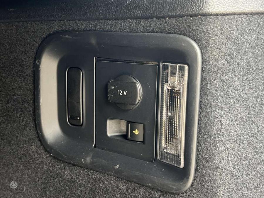 Brown Volkswagen Sharan 2012 in Kedainiai, with an engine capacity of 1.97 L and mileage of 256 thousand km for 8450 €, photo 18 on AUTOMOTO.COM.LV