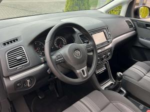 Brown Volkswagen Sharan 2012 in Kedainiai, with an engine capacity of 1.97 L and mileage of 256 thousand km for 8450 €, photo 26 on AUTOMOTO.COM.LV