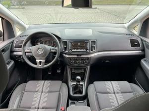 Brown Volkswagen Sharan 2012 in Kedainiai, with an engine capacity of 1.97 L and mileage of 256 thousand km for 8450 €, photo 34 on AUTOMOTO.COM.LV