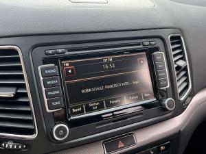 Brown Volkswagen Sharan 2012 in Kedainiai, with an engine capacity of 1.97 L and mileage of 256 thousand km for 8450 €, photo 40 on AUTOMOTO.COM.LV