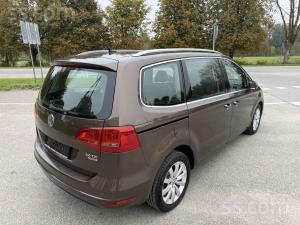 Brown Volkswagen Sharan 2012 in Ogre, with an engine capacity of 2.00 L and mileage of 298 thousand km for 9499 €, photo 7 on AUTOMOTO.COM.LV