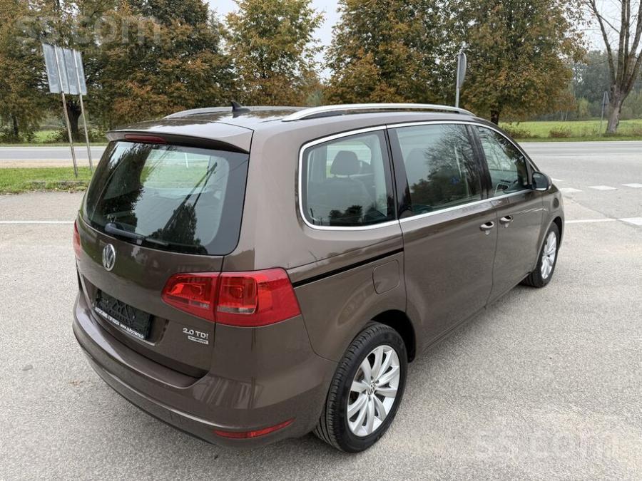 Brown Volkswagen Sharan 2012 in Ogre, with an engine capacity of 2.00 L and mileage of 298 thousand km for 9499 €, photo 7 on AUTOMOTO.COM.LV