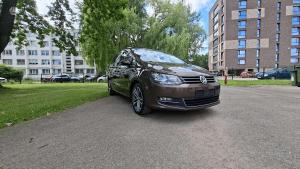 Brown Volkswagen Sharan 2013 in Kaunas, with an engine capacity of 1.97 L and mileage of 248 thousand km for 8700 €, photo 6 on AUTOMOTO.COM.LV