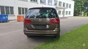 Brown Volkswagen Sharan 2013 in Kaunas, with an engine capacity of 1.97 L and mileage of 248 thousand km for 8700 €, photo 10 on AUTOMOTO.COM.LV