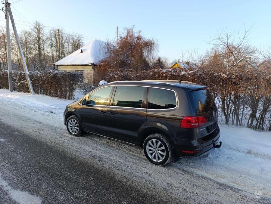 Brūns Volkswagen Sharan 2014 Kėdainiai, ar dzinēja tilpumu 1.97 L un nobraukumu 312 tūkst. km par 9990 €, foto 2 vietnē AUTOMOTO.COM.LV