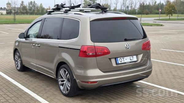 Brūns Volkswagen Sharan 2014 Rīga, ar dzinēja tilpumu 2.00 L un nobraukumu 357 tūkst. km par 8500 €, foto 4 vietnē AUTOMOTO.COM.LV