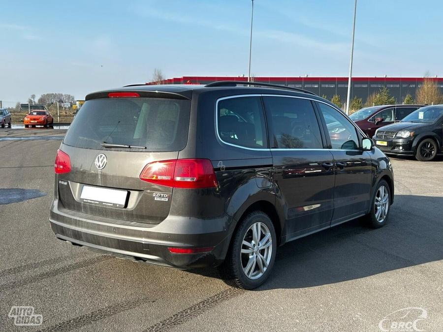 Brūns Volkswagen Sharan 2015 Avižieniai, ar dzinēja tilpumu 2.00 L un nobraukumu 178 tūkst. km par 12500 €, foto 2 vietnē AUTOMOTO.COM.LV