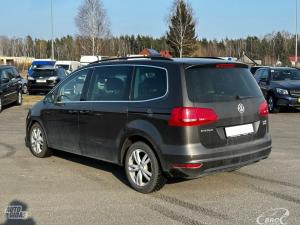 Brūns Volkswagen Sharan 2015 Avižieniai, ar dzinēja tilpumu 2.00 L un nobraukumu 178 tūkst. km par 12500 €, foto 4 vietnē AUTOMOTO.COM.LV